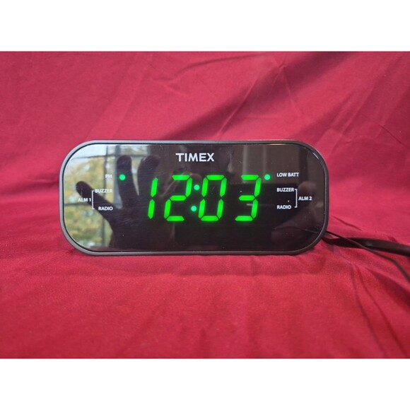 Timex | Other | Timex Alarm Clock Radio T23y Battery Backup Fully ...